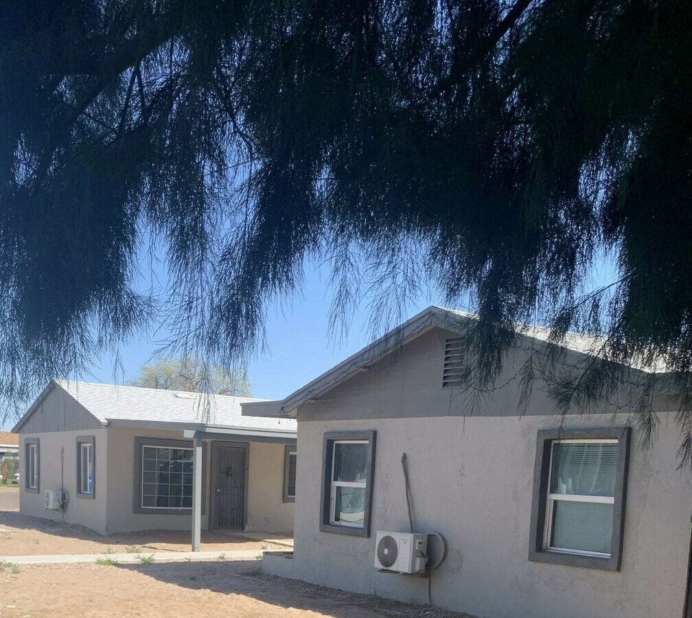 48 W Tamarisk St, Phoenix, AZ 85041 | LoopNet