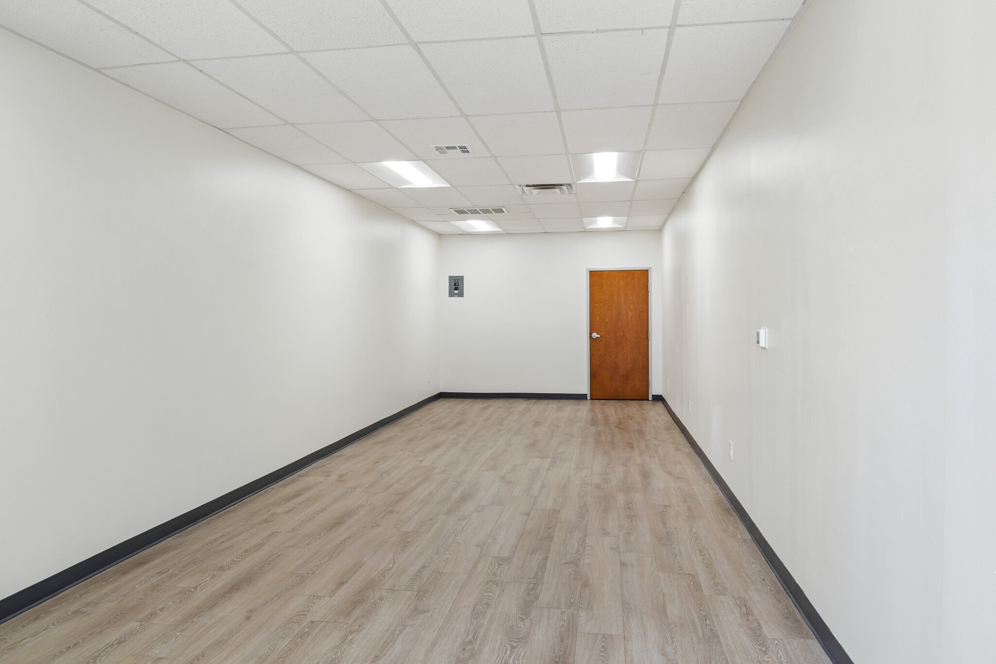 5555 N Lamar Blvd, Austin, TX 78751 - Lamar Business Park | LoopNet