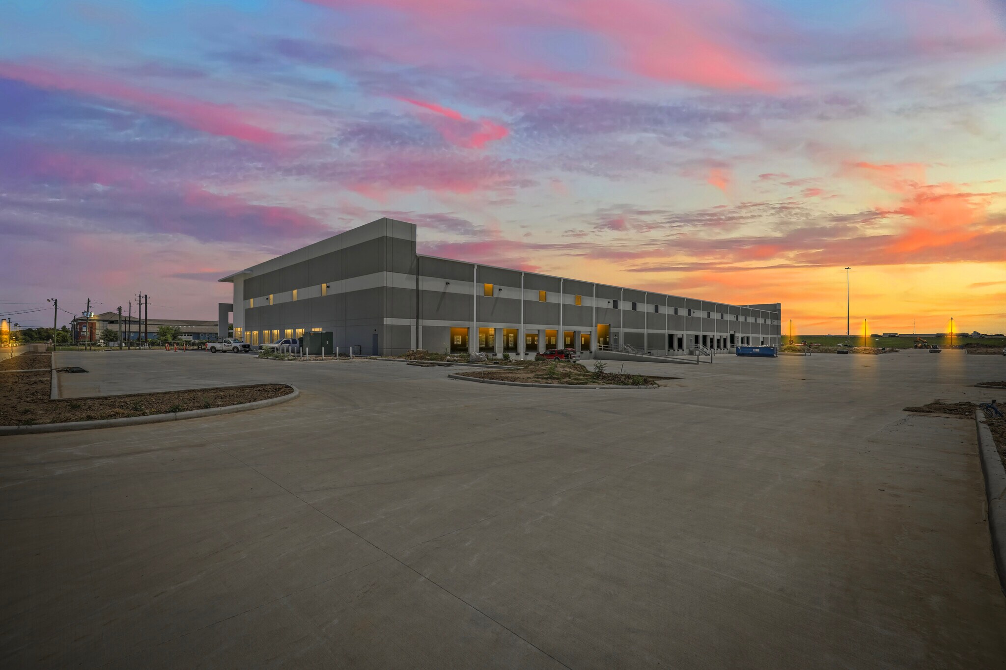 2304 Reed Rd, Houston, TX 77051 - Phase 1 - Bldg A | LoopNet