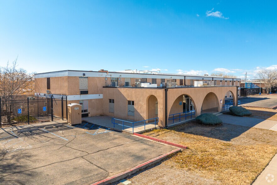 5200 Sequoia Rd NW, Albuquerque, NM 87120 - Specialty For Sale | LoopNet