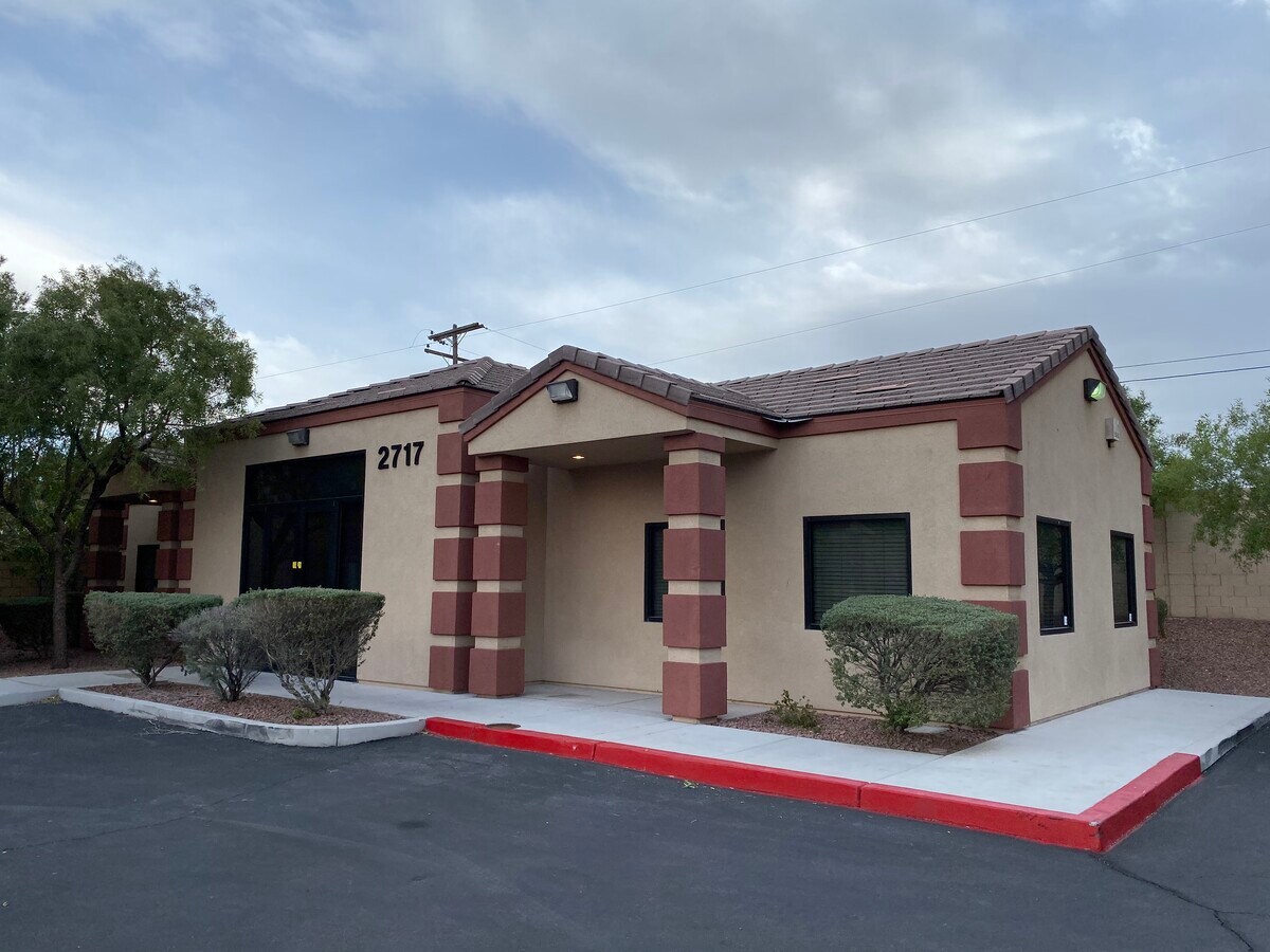 2717 E Russell Rd, Las Vegas, NV 89120 | LoopNet