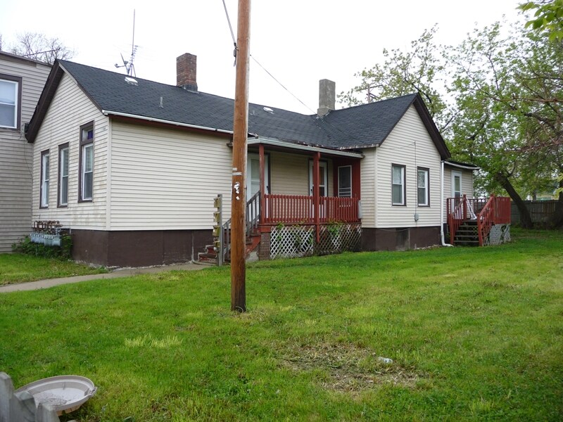 1346 Prospect St, Racine, WI 53404 - Property Record | LoopNet