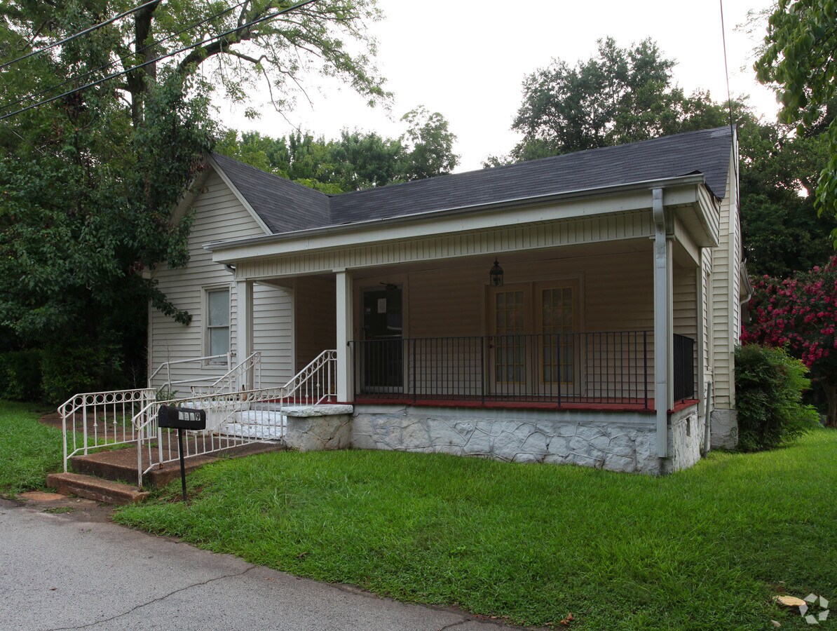 1039 Third St, Stone Mountain, GA 30083 - Property Record | LoopNet