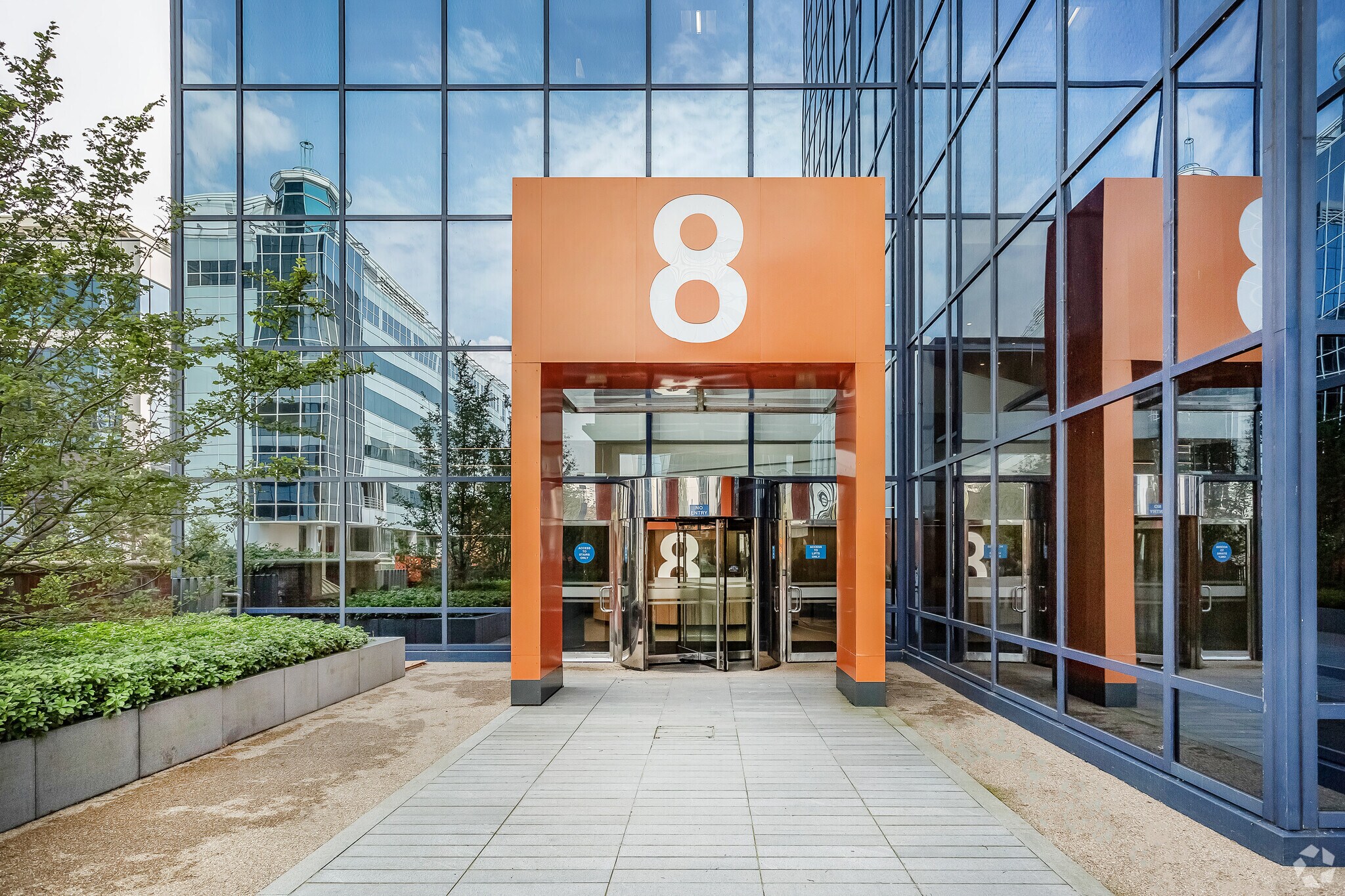 8 Exchange Quay, Salford, M5 3EJ - Office for Lease | LoopNet