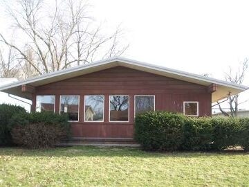 103 E 2nd Ave, Donahue, IA 52746 | LoopNet