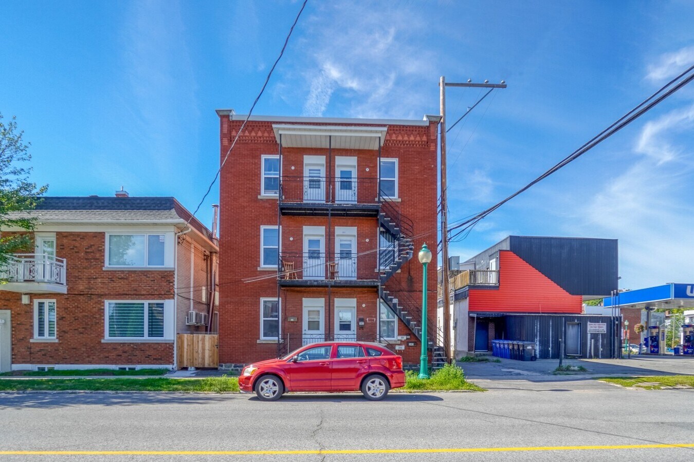 329-345 Av Des Cèdres, Shawinigan, QC G9N 1N2 | LoopNet
