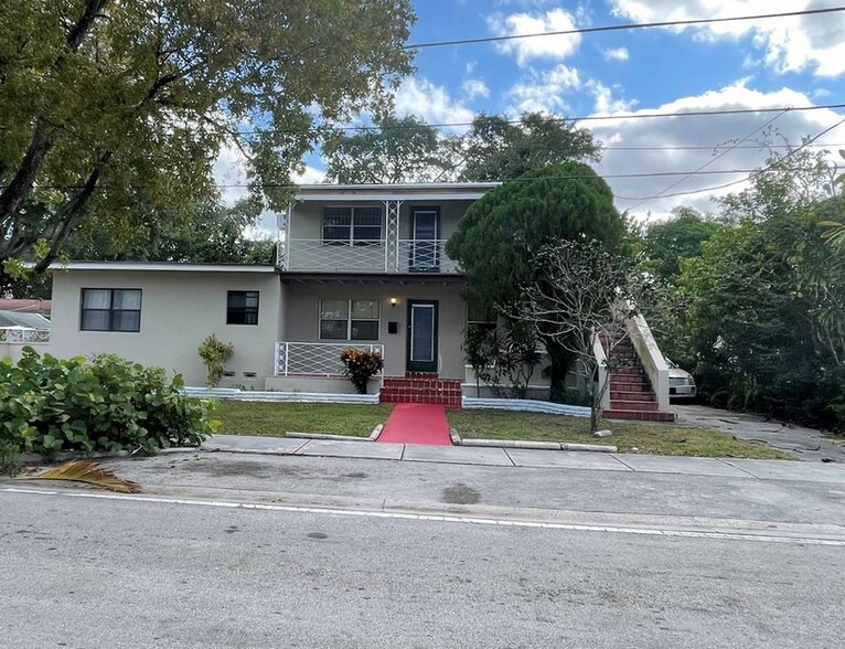 546 Ne 65th St Miami Fl 33138 Loopnet