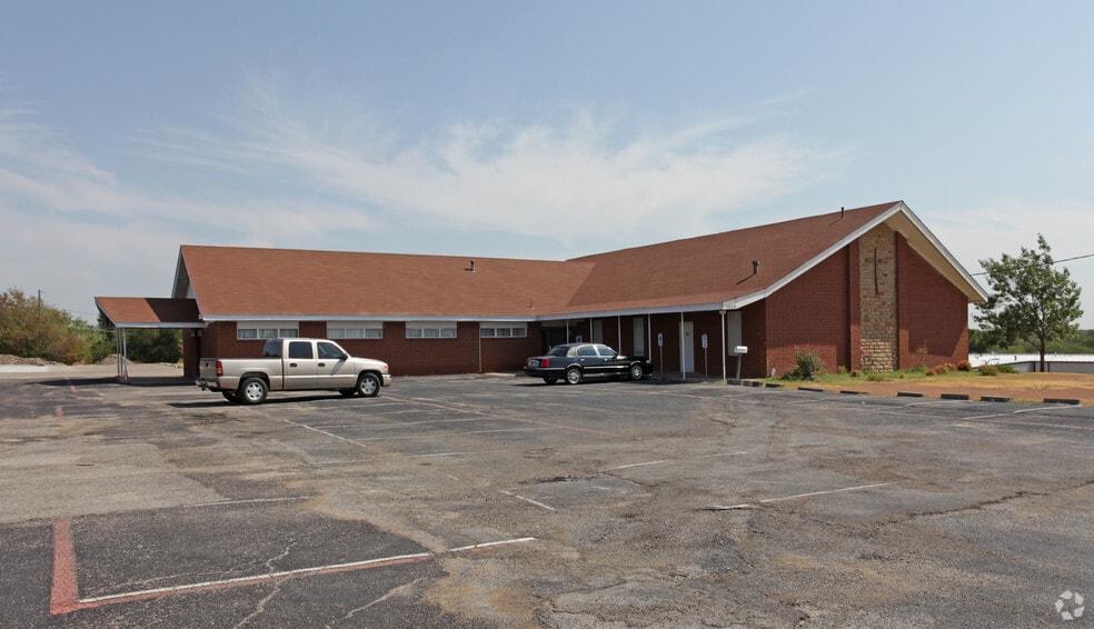 5825 Watauga Rd, Watauga, TX 76148 - First Saint John MBC | LoopNet