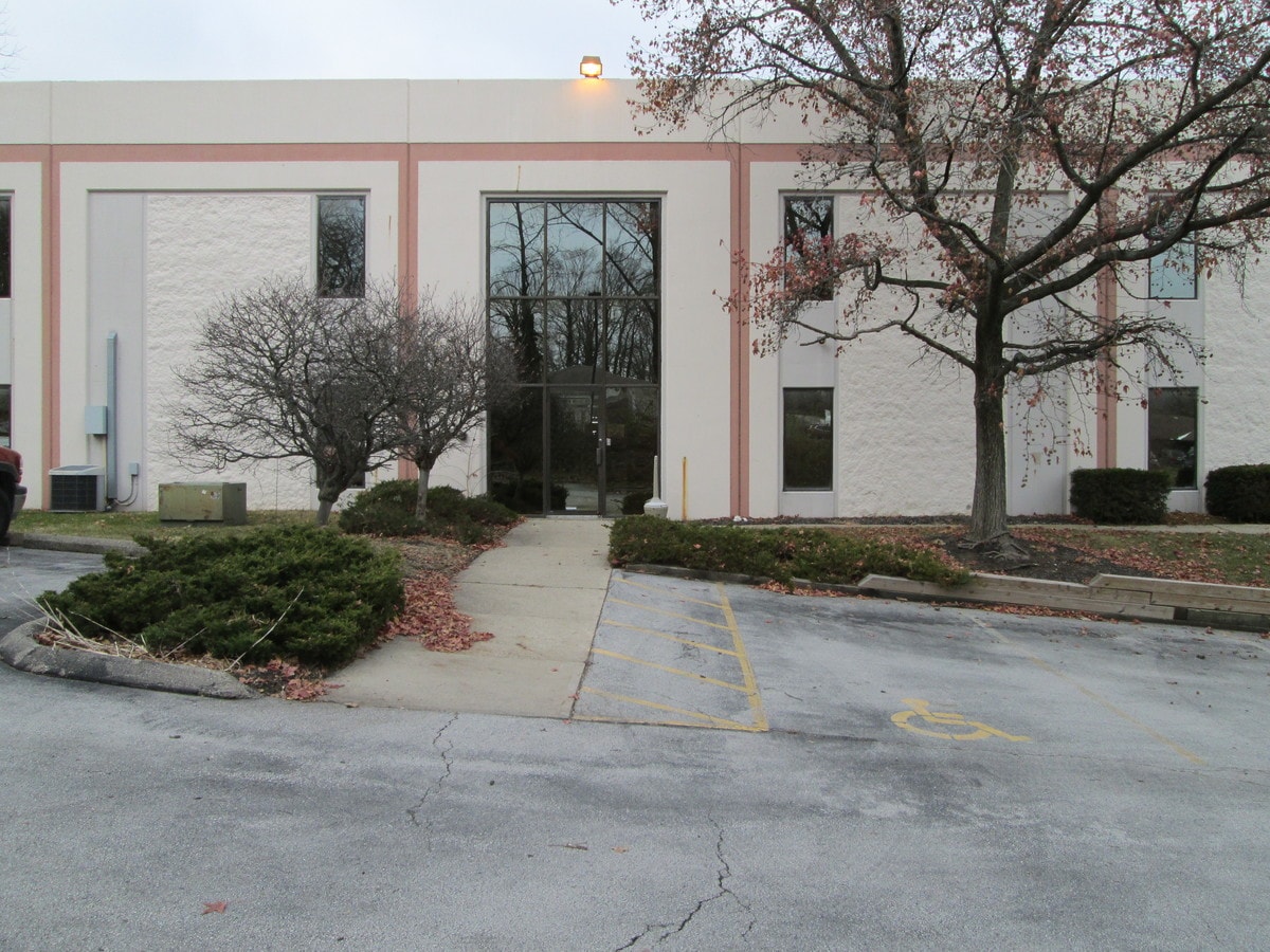 130 W Wenger Rd, Englewood, OH 45322 | LoopNet