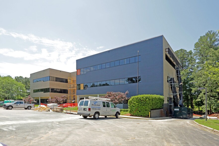 600 Park Offices Dr, Durham, NC 27709 - Venture X Durham - Frontier RTP ...