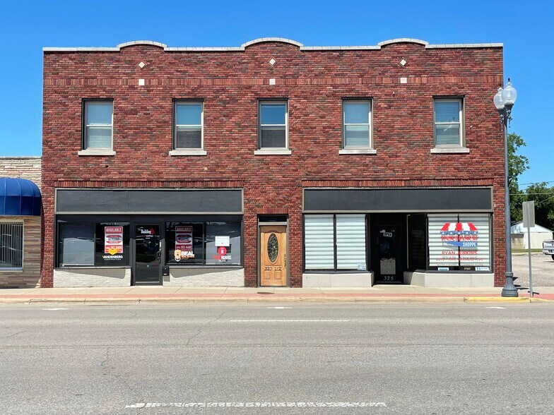 323 N Main St, El Dorado, KS 67042 | LoopNet