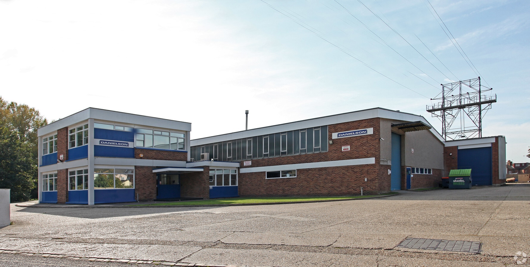 29 Pembroke Rd, Aylesbury, HP20 1DB - Office for Lease | LoopNet