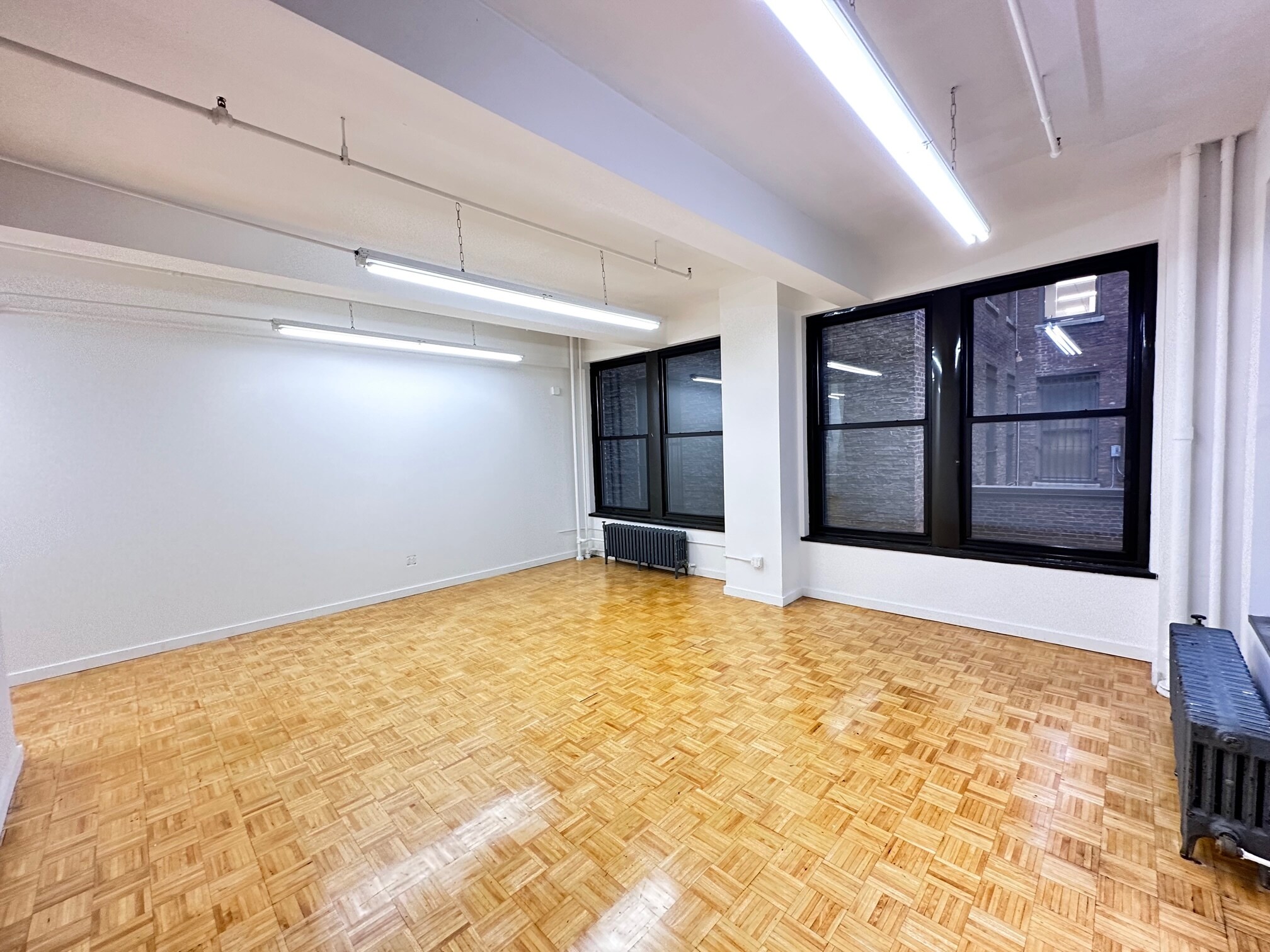 147 W 35th St, New York, NY 10001 - Office for Lease | LoopNet