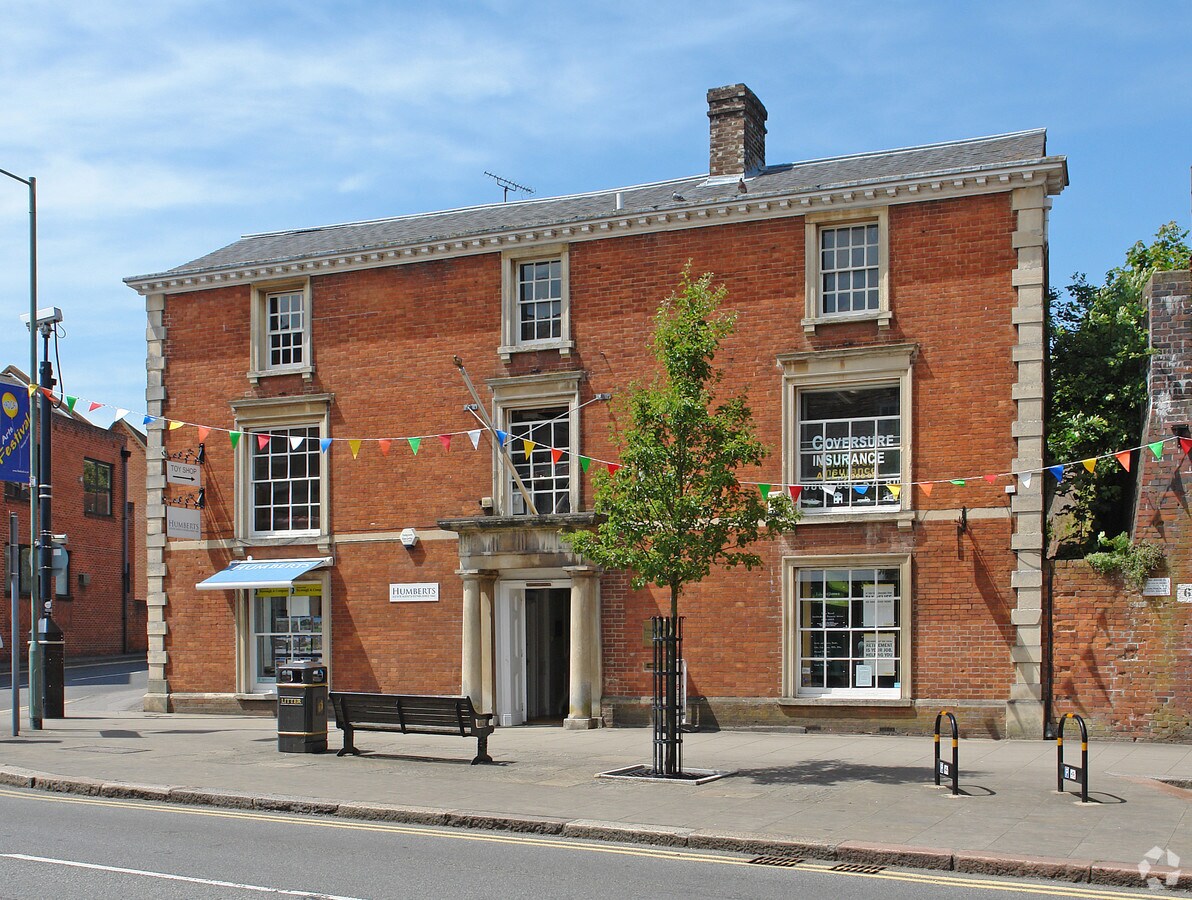 19 High St, Hungerford, RG17 0NL - Kennet House | LoopNet