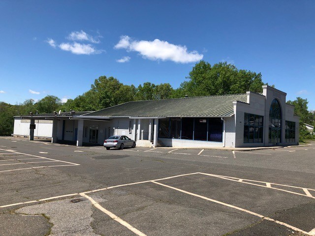 484 Boston Rd, Springfield, MA 01109 | LoopNet