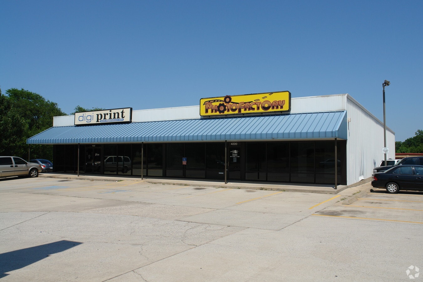 4220-4222 N May Ave, Oklahoma City, OK 73112 | LoopNet