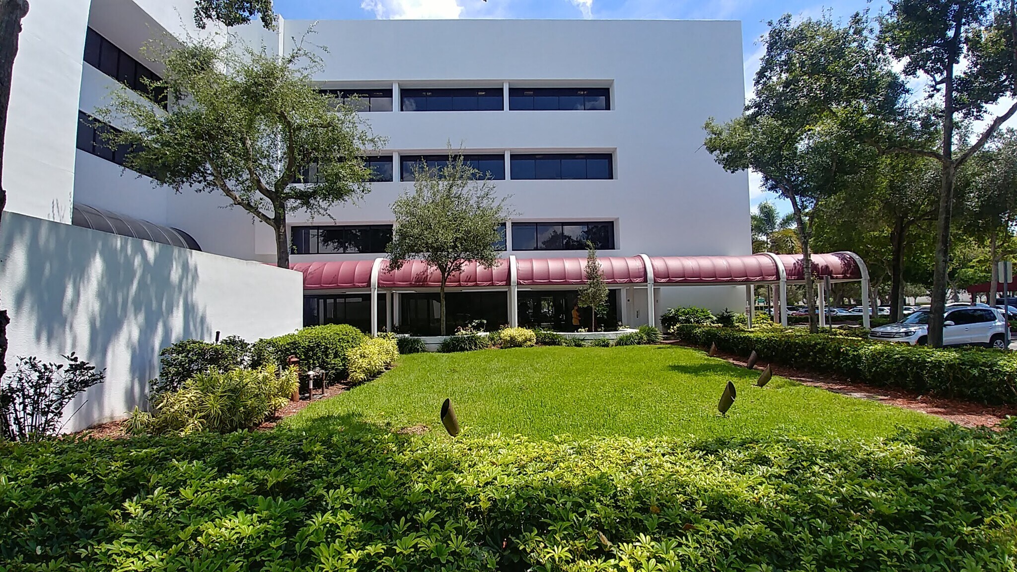 6100 Glades Rd, Boca Raton, FL 33434 - Town Executive Center | LoopNet