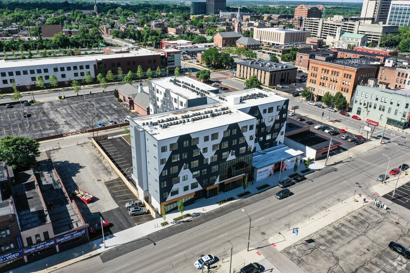 195 E Main St, Columbus, OH 43215 | LoopNet