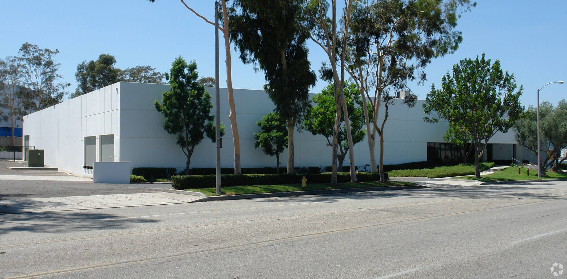 360 W Victoria St, Compton, CA 90220 - Property Record | LoopNet.com