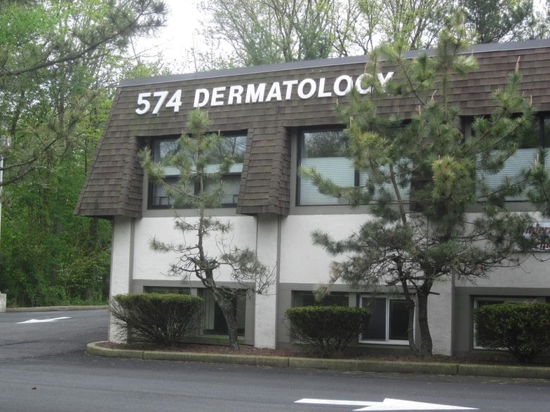 574 Franklin Ave, Franklin Lakes, NJ 07417 | LoopNet 574 Franklin Ave, Franklin Lakes, NJ 07417 | LoopNet