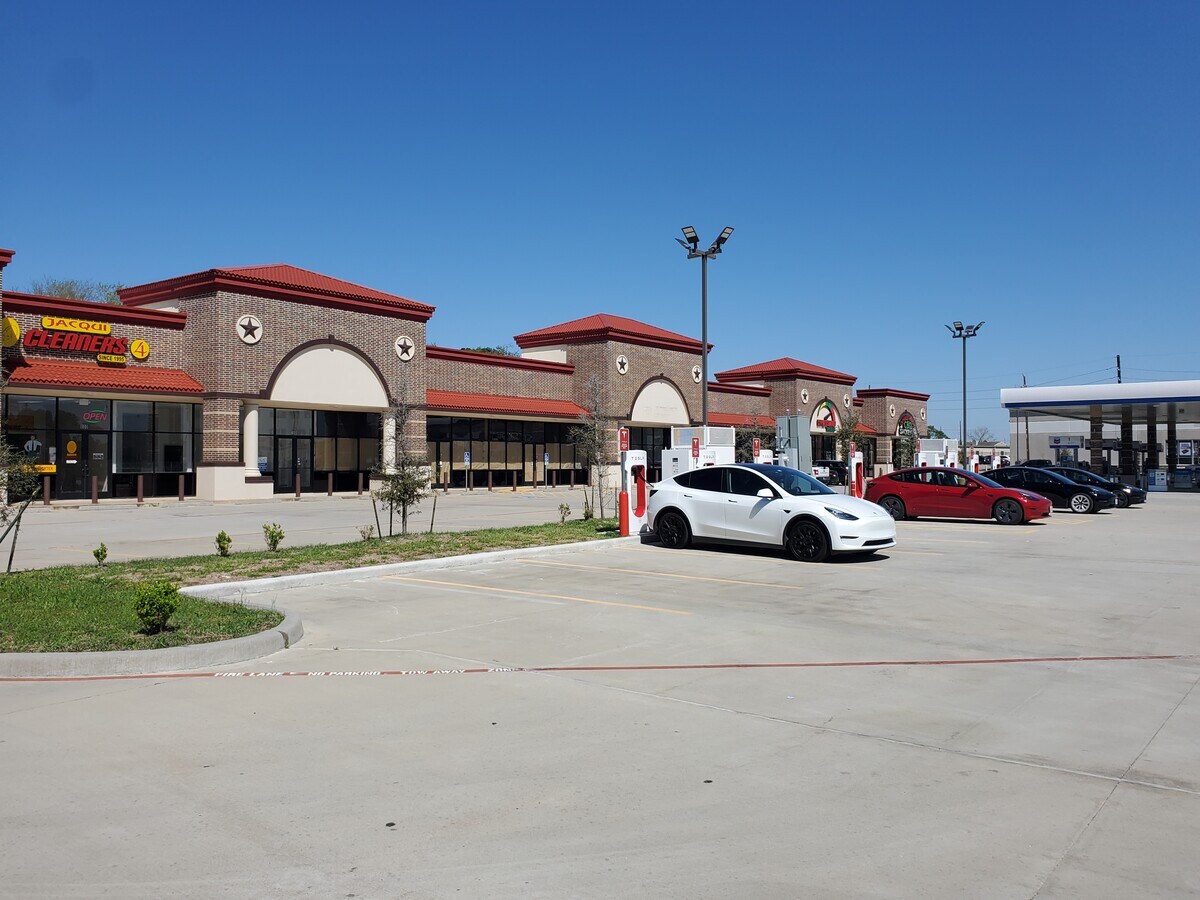 294 Cypresswood Dr, Spring, TX 77388 | LoopNet