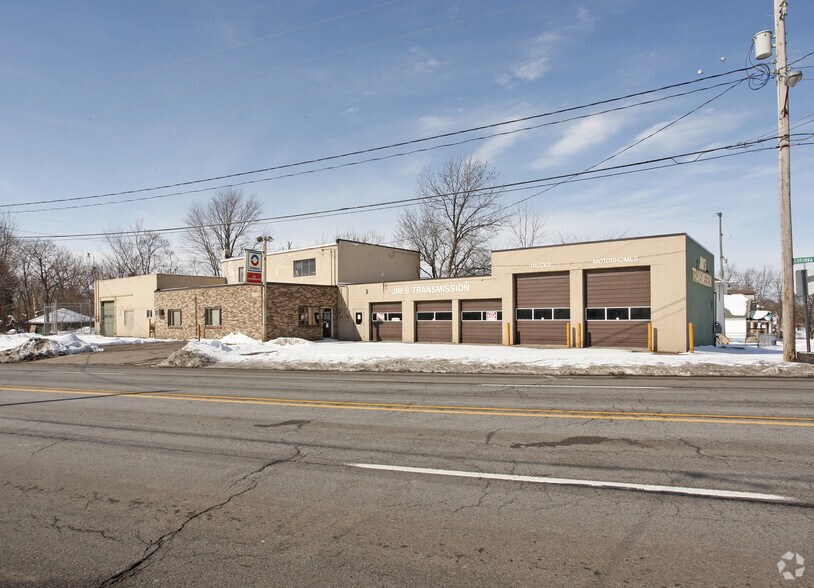 2202 Corunna Rd, Flint, MI 48503 | LoopNet