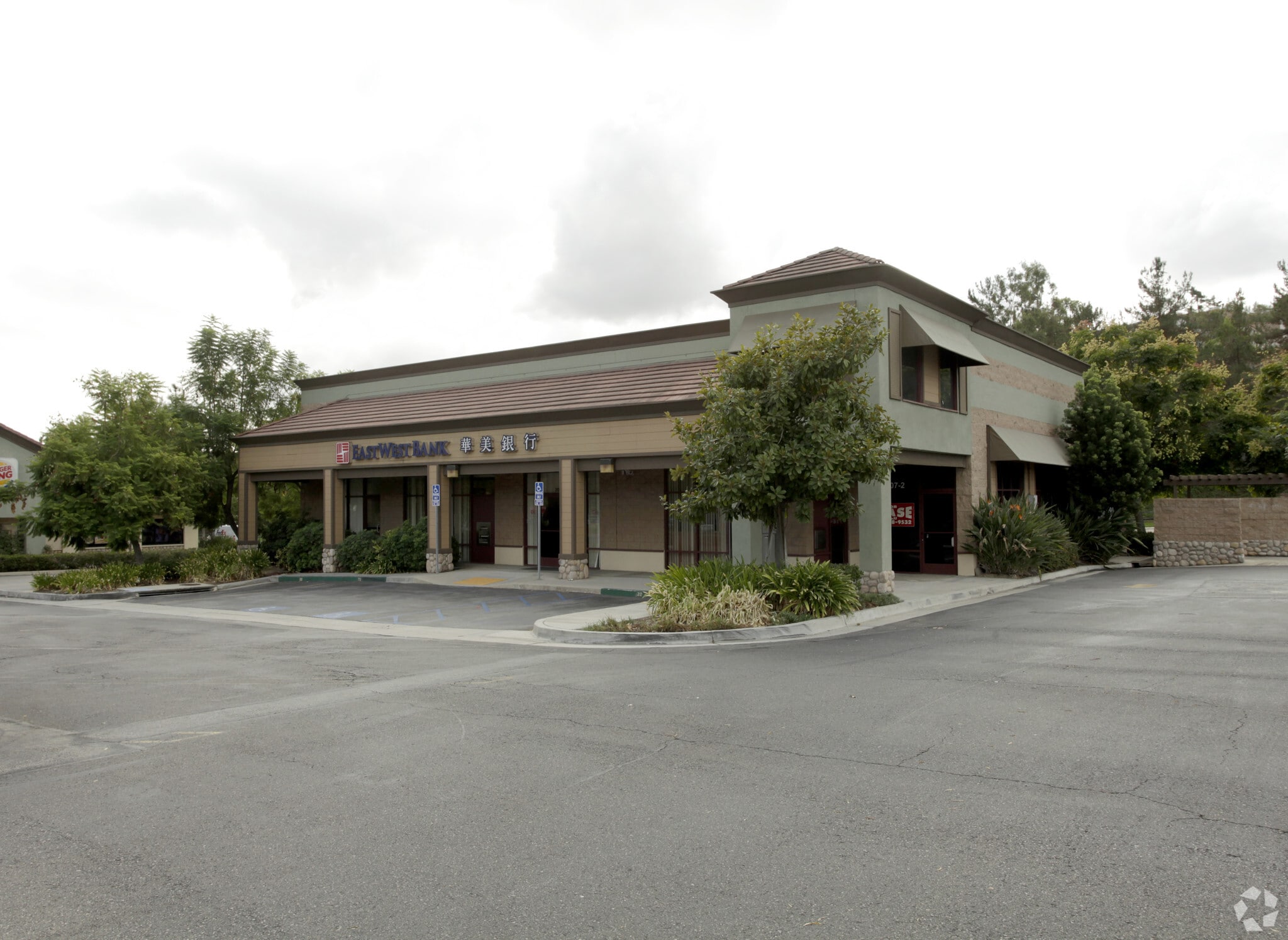 20633-20795 Amar Rd, Walnut, CA 91789 - Walnut Hills Village | LoopNet