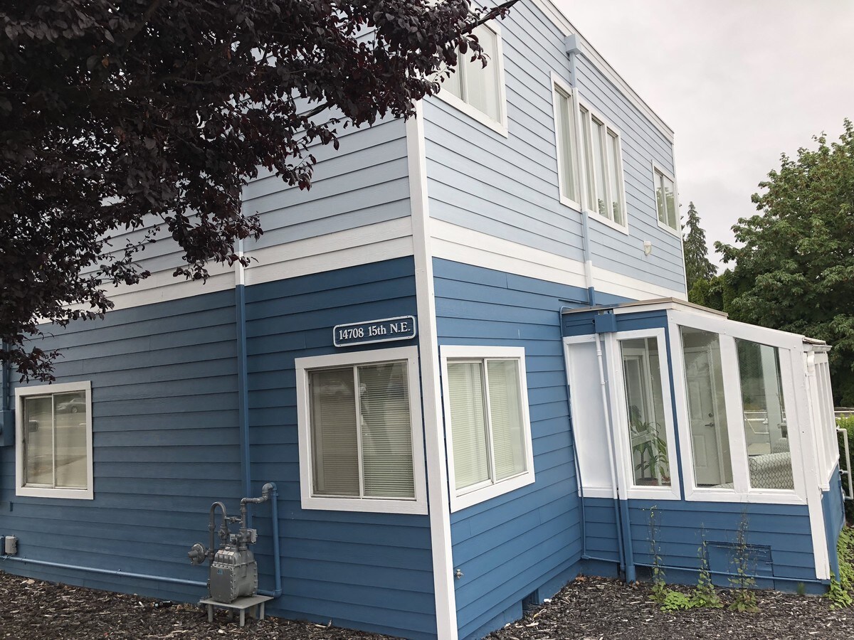 14708 15th Ave NE, Shoreline, WA 98155 | LoopNet