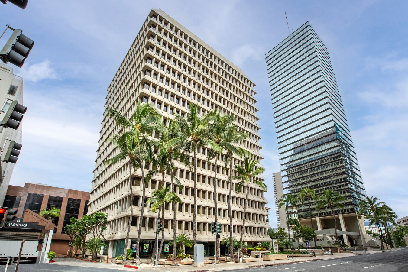 1164 Bishop St, Honolulu, HI 96813 - Finance Factors Center | LoopNet