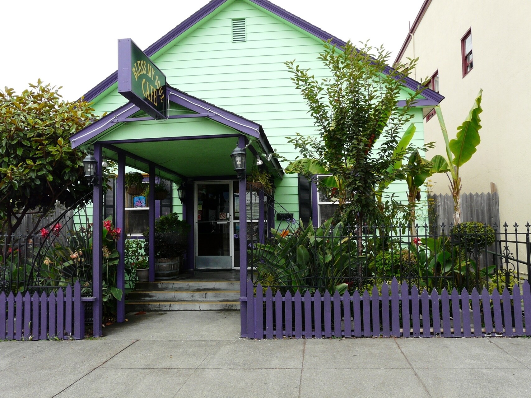 29 5th St, Eureka, CA 95501 | LoopNet