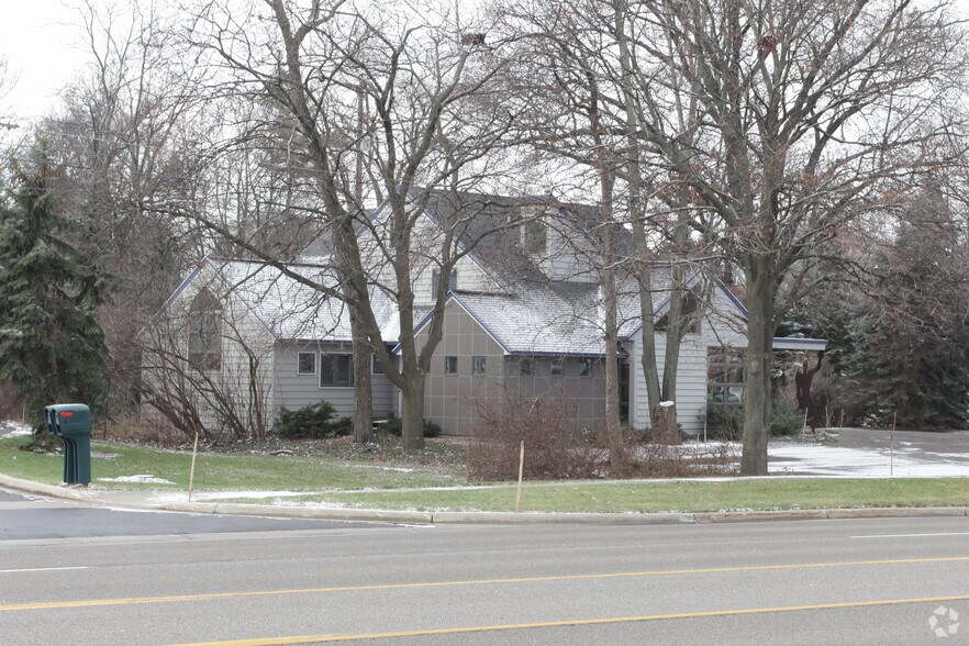 4804 Cascade Rd SE, Grand Rapids, MI 49546 - Office for Lease | LoopNet