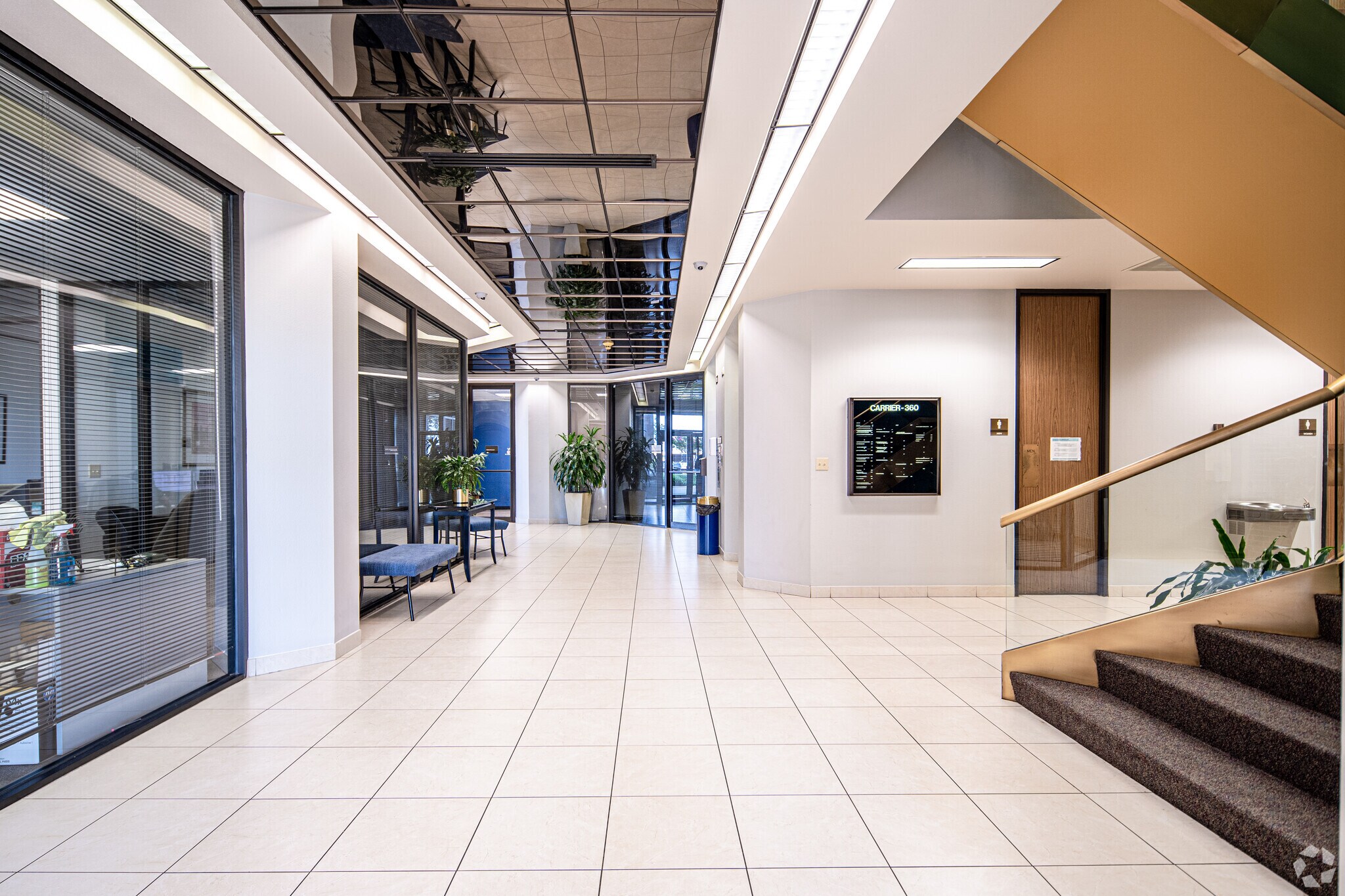 2080 N State Highway 360, Grand Prairie, TX 75050 - Carrier 360 | LoopNet