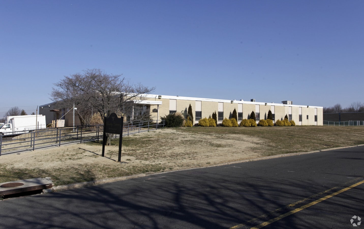 10960 Dutton Rd, Philadelphia, PA 19154 | LoopNet