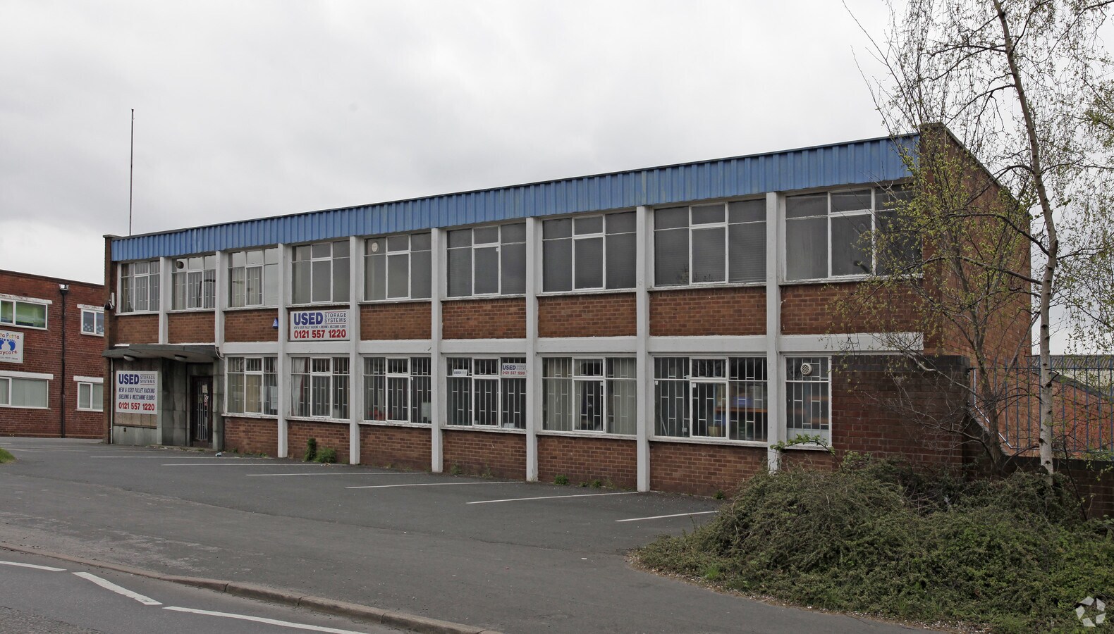 Whitehall Rd, Tipton, DY4 7JR | LoopNet