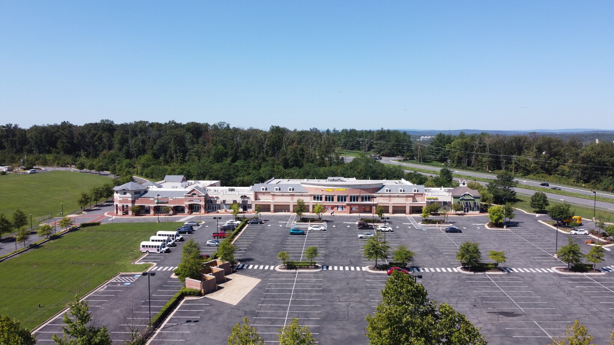 Belmont Ridge Rd, Ashburn, VA 20147 - Village Center at Belmont Greene ...
