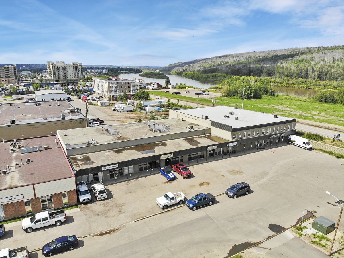 10218 Centennial Dr, Fort McMurray, AB T9H 1Y5 | LoopNet