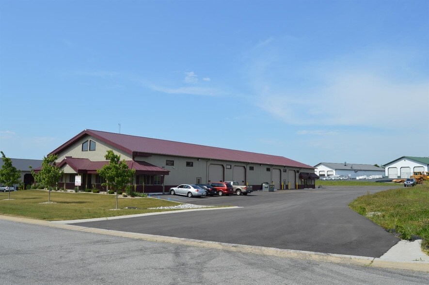 8279 Wright St, Merrillville, IN 46410 | LoopNet