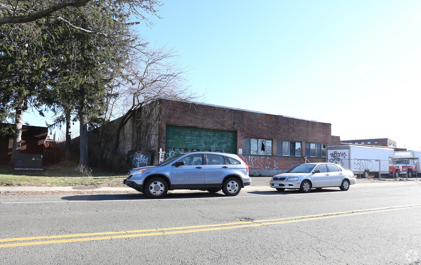740 Windsor St, Hartford, CT 06120 | LoopNet 740 Windsor St, Hartford, CT 06120 | LoopNet