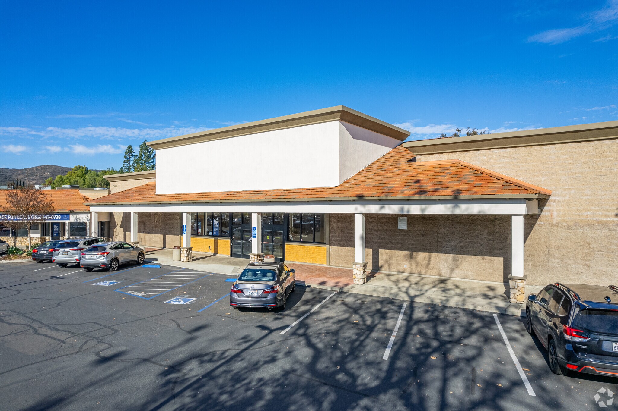 12622-12666 Poway Rd, Poway, CA 92064 - Poway Crossings | LoopNet