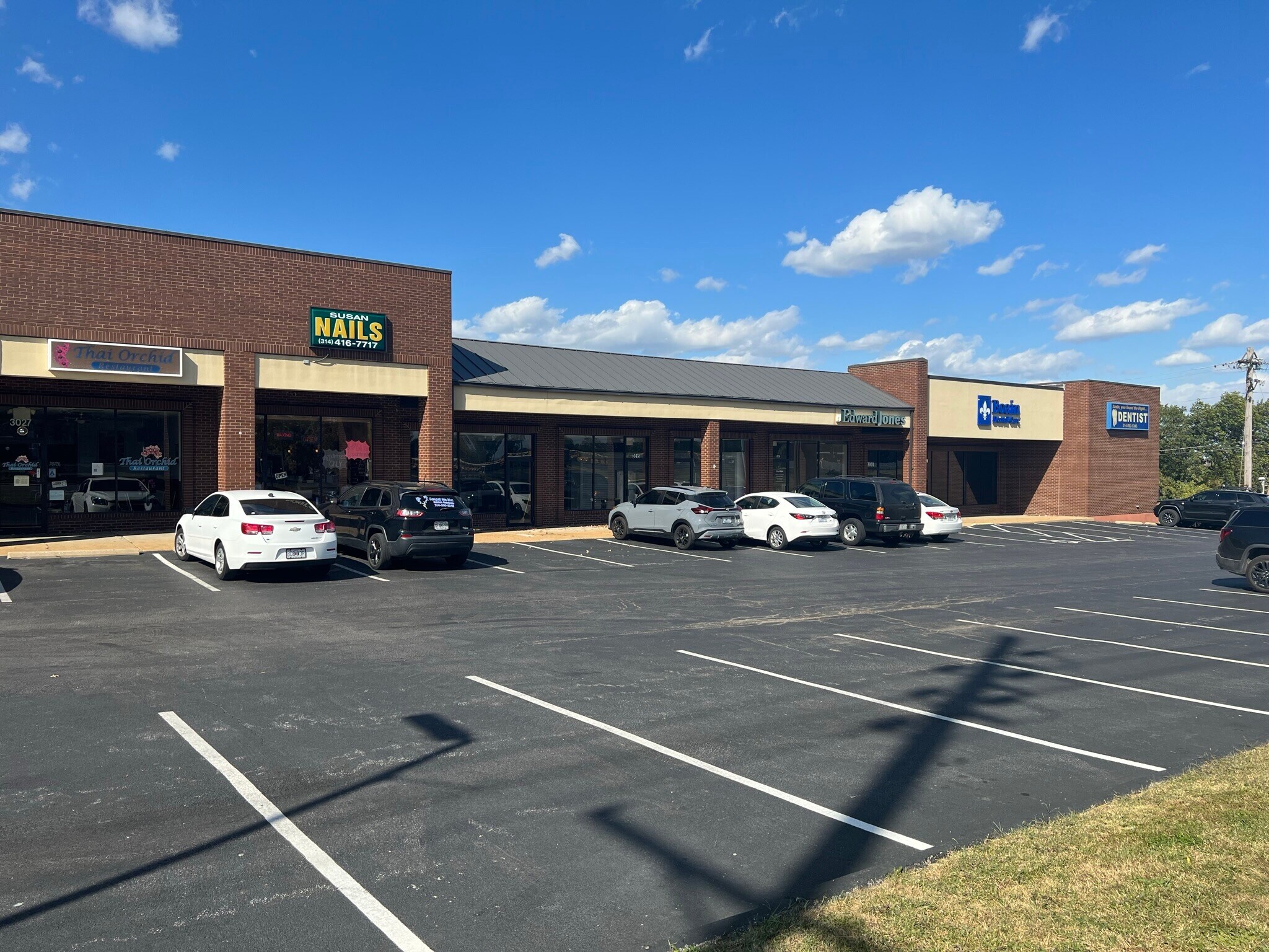 3055 Lemay Ferry Rd, Saint Louis, MO 63125 - McArthurs Bakery Plaza ...