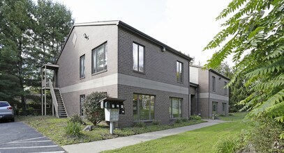 246 Moon Clinton Rd, Coraopolis, PA 15108 - APN/Parcel ID: 0698-P-00222 ...