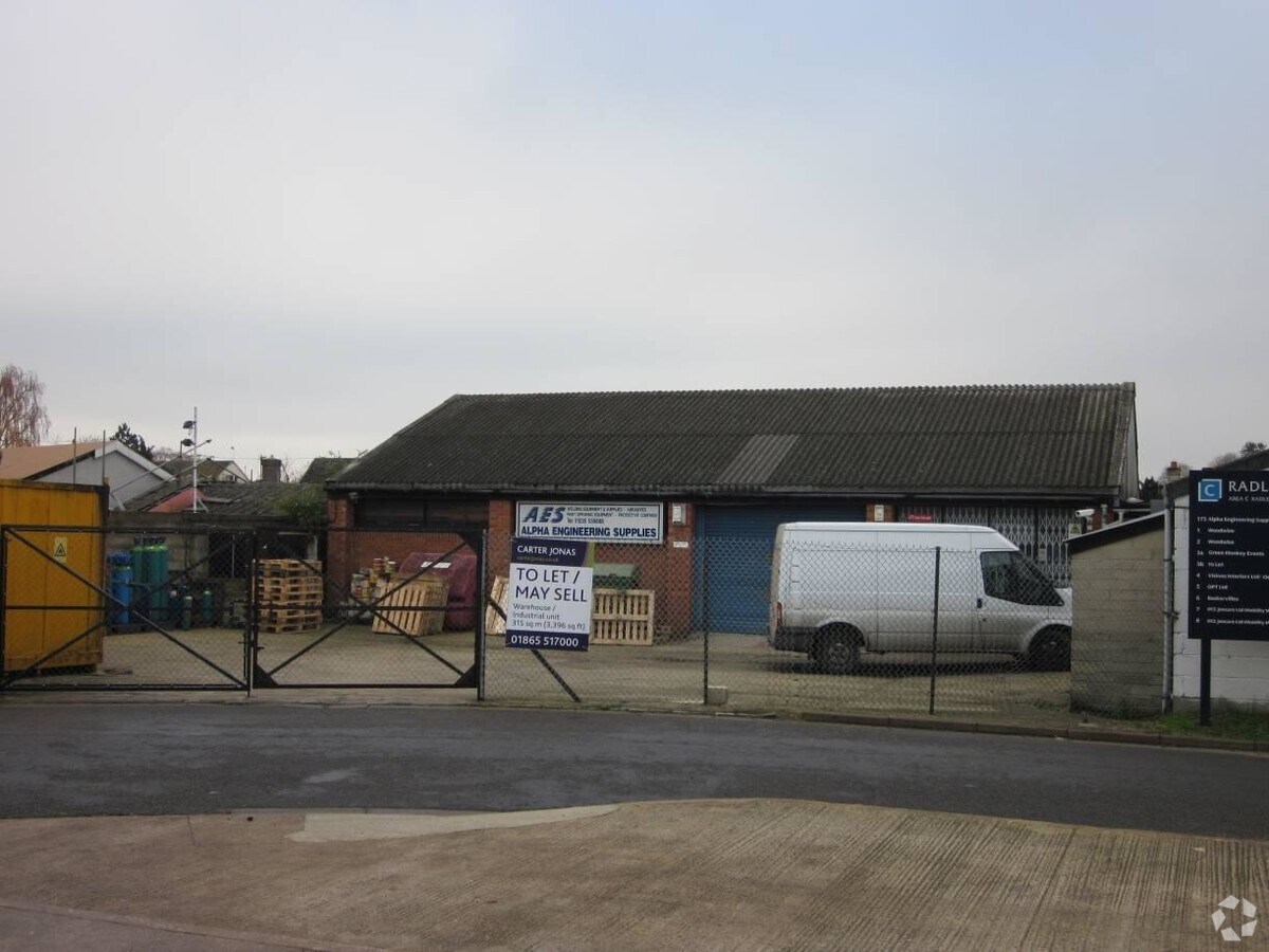 Radley Rd, Abingdon, OX14 3PL | LoopNet