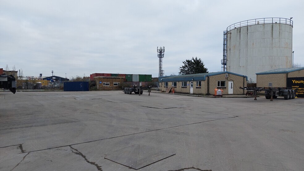Botany Way, Purfleet, ESS RM19 1SR - Former Tennants Distribution Site ...