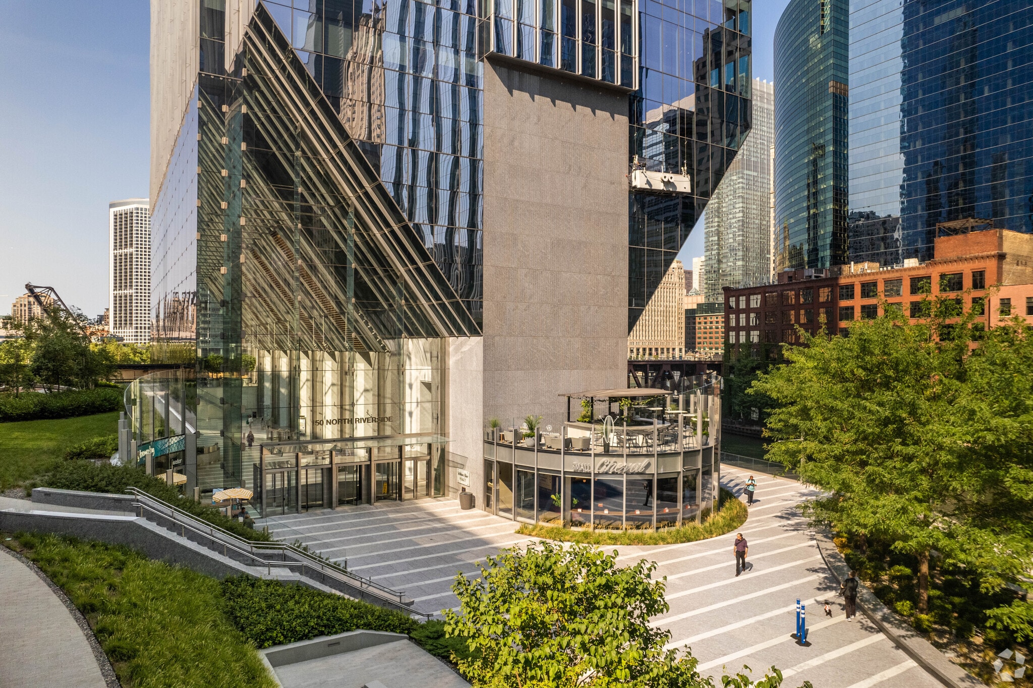 150 N Riverside Dr, Chicago, IL 60606 - 150 North Riverside Plaza | LoopNet