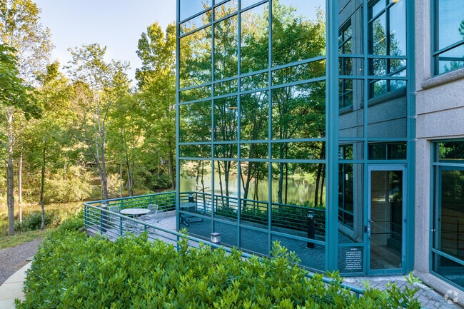 JLL - Atlanta Commercial Listings & Brokers | LoopNet