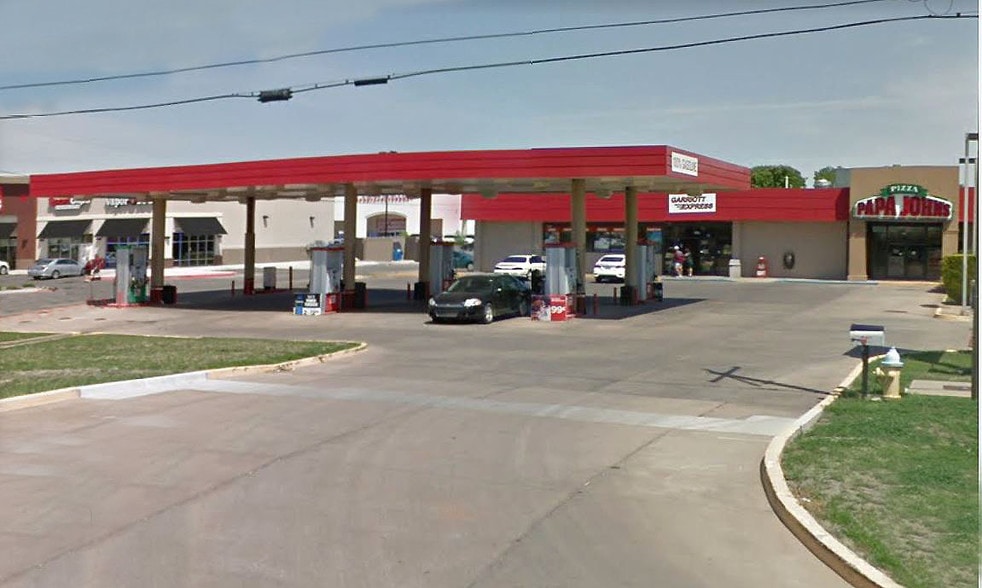 4330 W Owen K Garriott Rd, Enid, OK 73703 | LoopNet