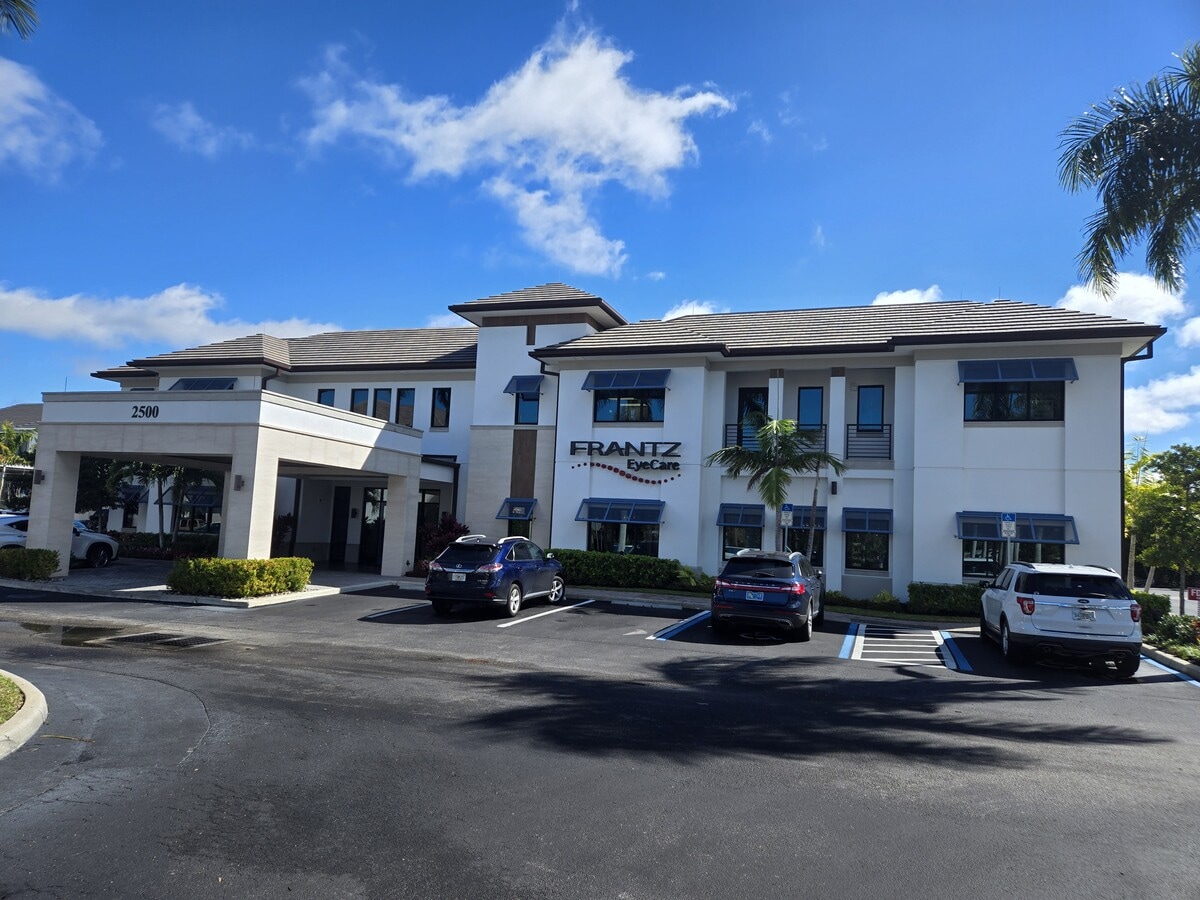 2500 Goodlette Rd N, Naples, FL 34103 | LoopNet