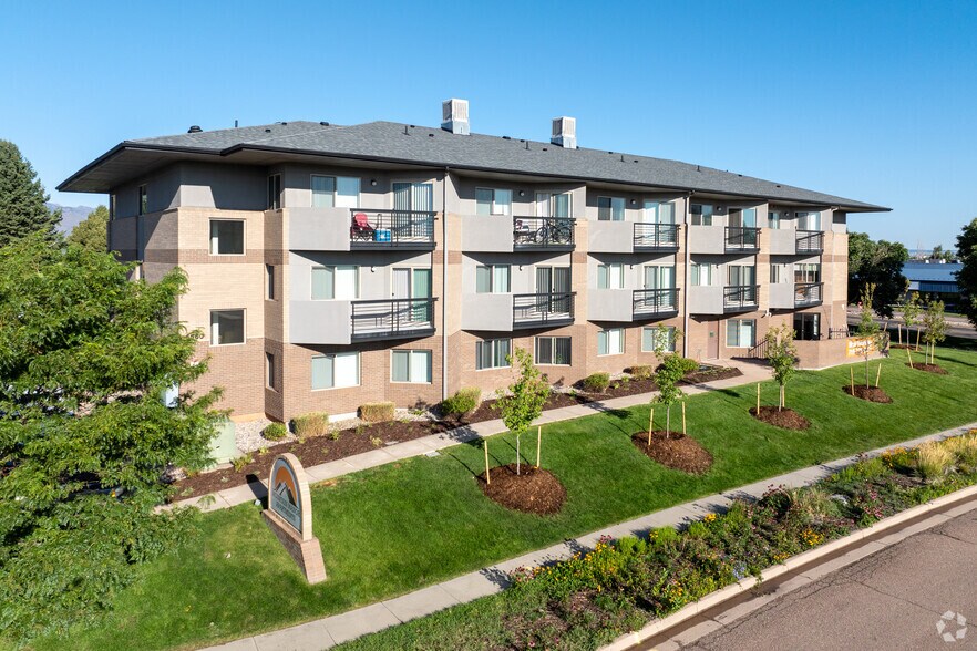 5560 Library Ln, Colorado Springs, CO 80918 | LoopNet