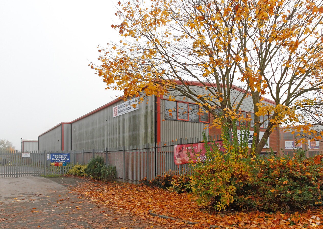 Shrewsbury Ave, Peterborough, CAM PE2 7EF | LoopNet