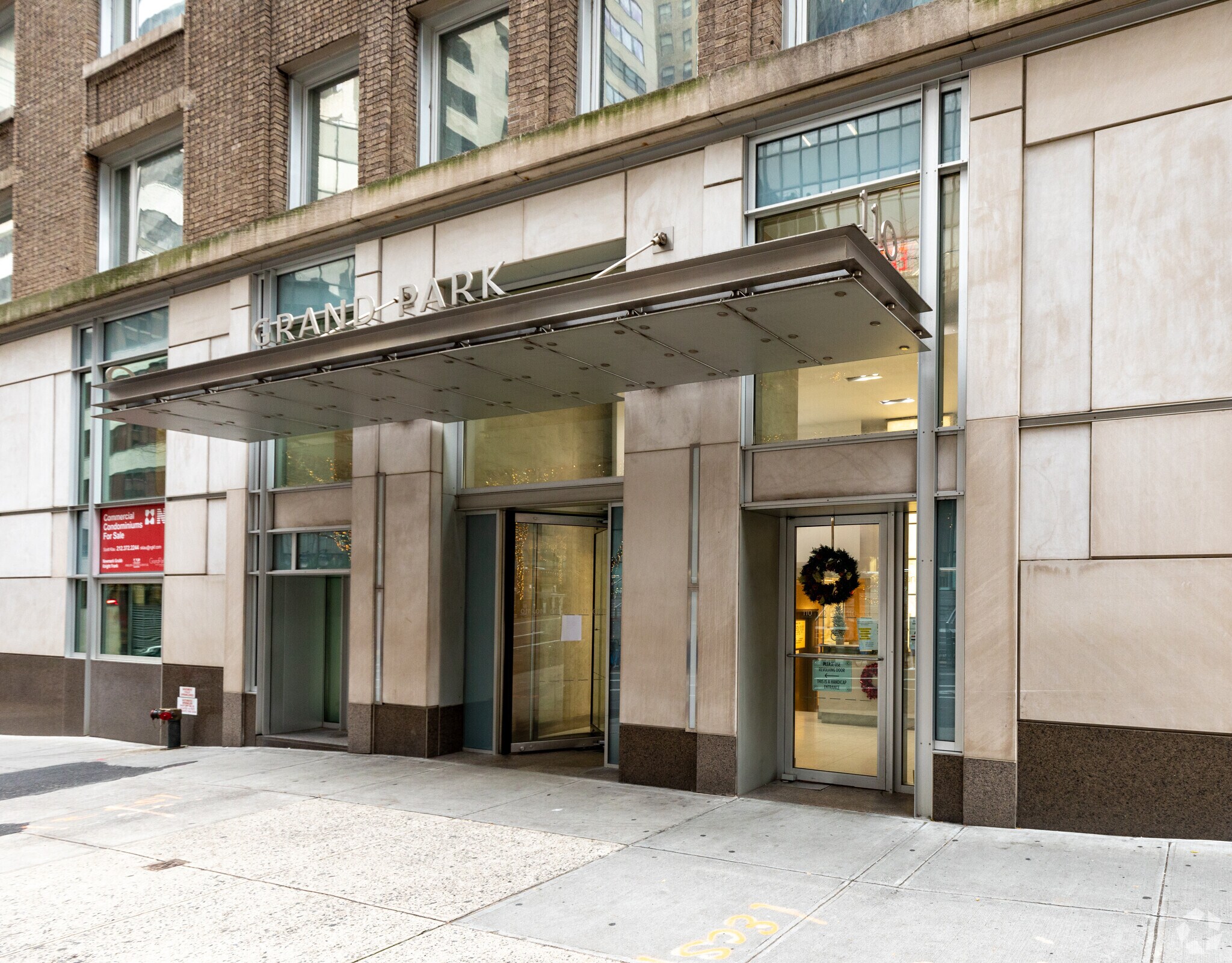 104-110 E 40th St, New York, NY 10016 - Grand Park Condominiums | LoopNet